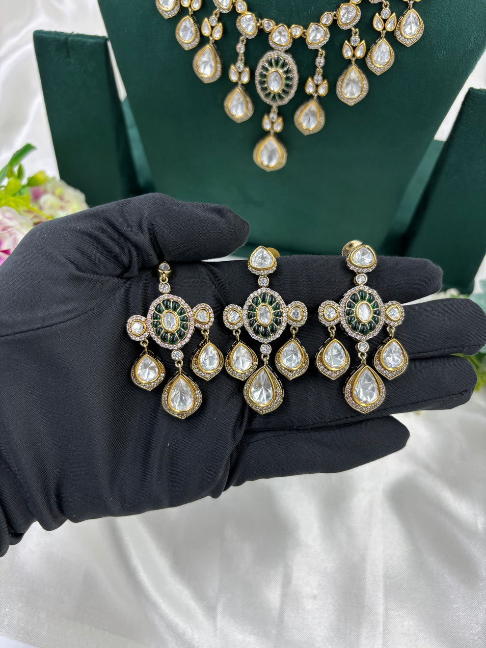 Velina Moissanite Kundan Necklace – Kaushalya Art Jewellery