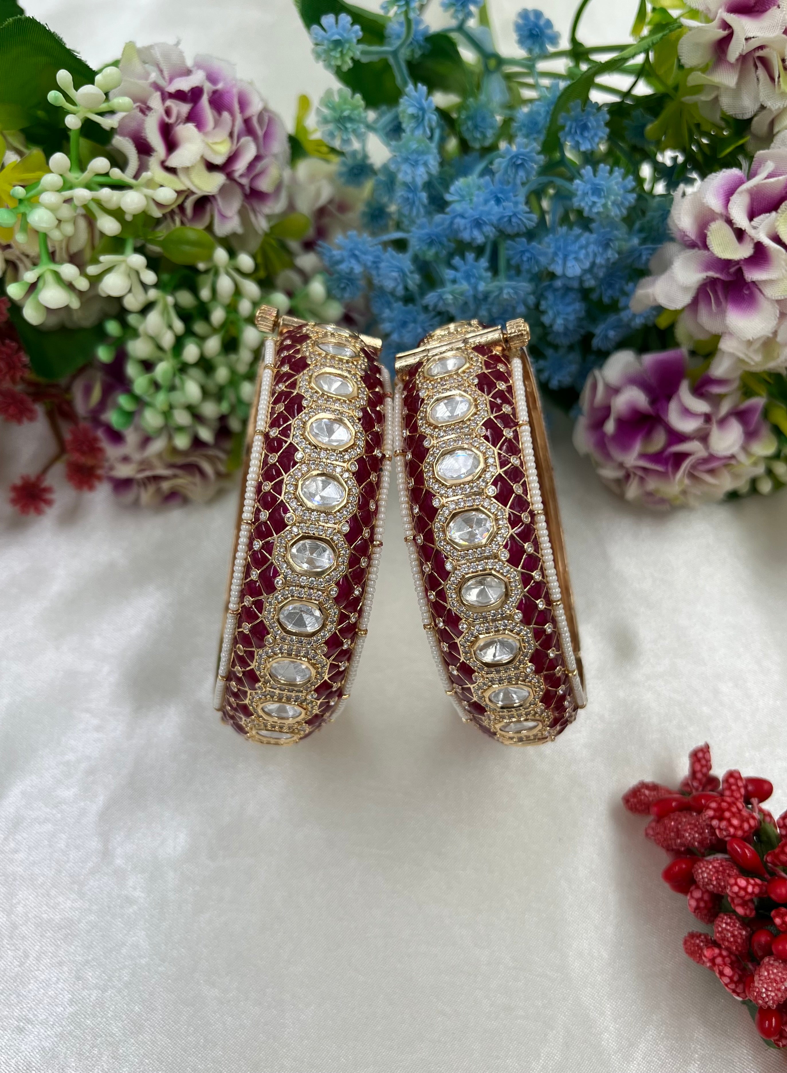 Sitara Moissanite Kundan Bangles [Openable] – Kaushalya Art Jewellery
